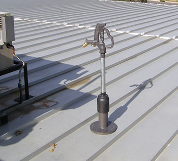 MODEL SRH/RHY2 Roof Hydrant | Woodford Manufacturing